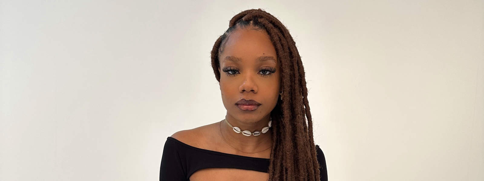 Faux & Butterfly Locks give you that dreadlock and boho-chic vibe